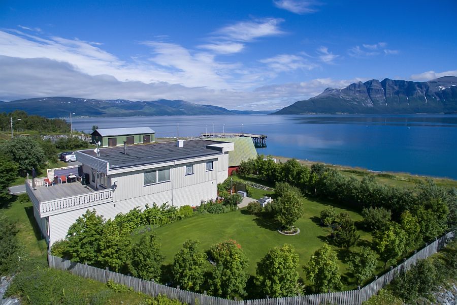 Angeln in Norwegen: Lofotbrygga Brettesnes günstig buchen - NNLBB