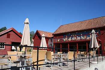 Angeln in Norwegen: Farsund Resort Bjørnevåg günstig buchen - NSFRR